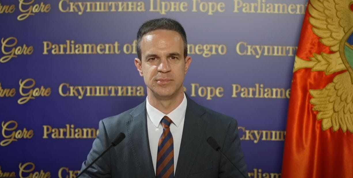 Mugoša: Obesmišljen i ministarski sat, većina odbila da prije ...